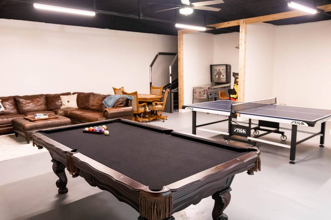 195 M² House ∙ 4 Bedrooms ∙ 10 Guests - Lake Bridgeport, Bridgeport