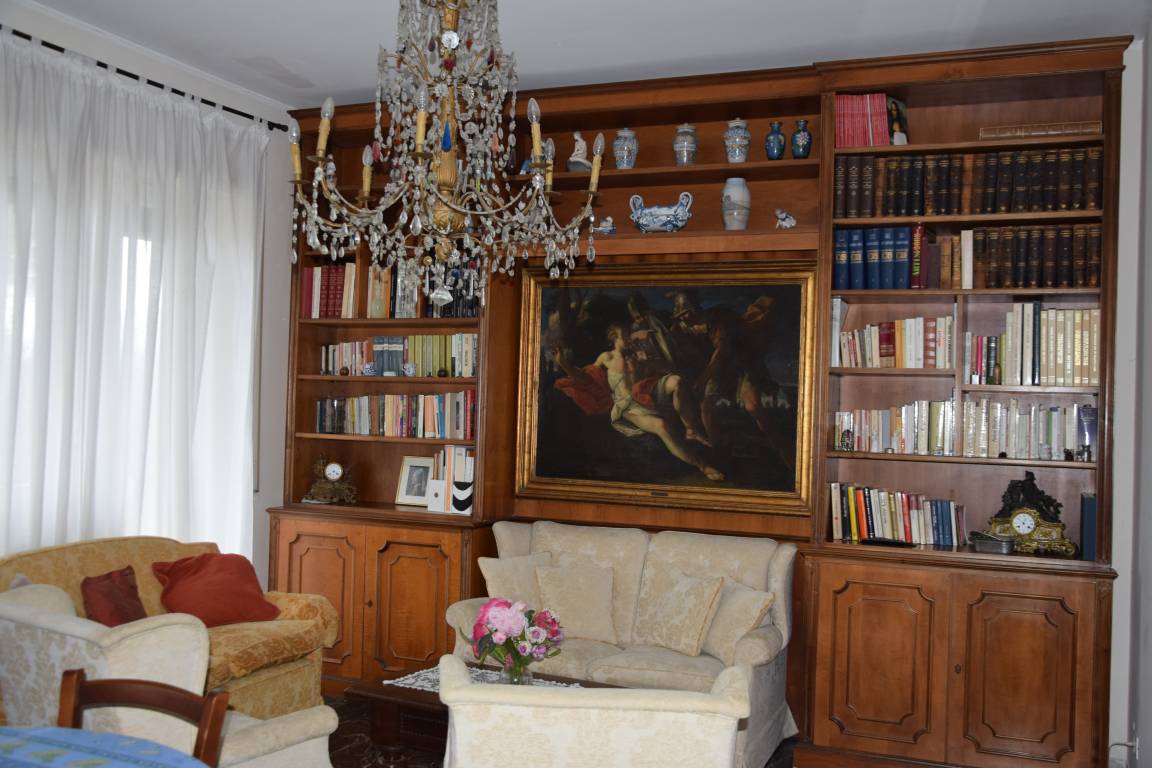 120 M² Apartamento ∙ 2 Habitaciones ∙ 5 Huéspedes - Génova