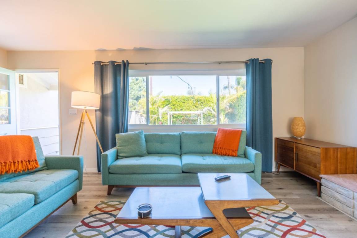 102 M² House ∙ 2 Bedrooms ∙ 5 Guests - Carlsbad, CA