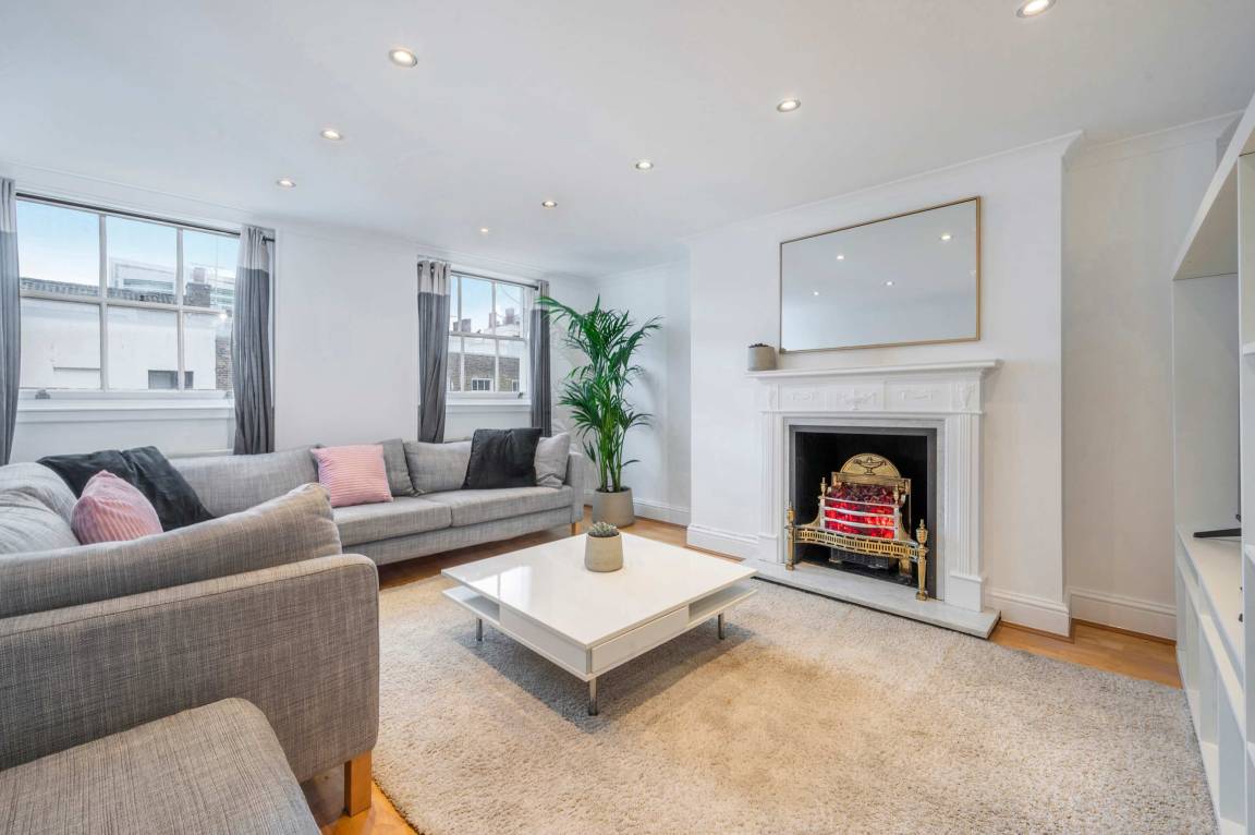 Apartment ∙ 2 Bedrooms ∙ 4 Guests - Bloomsbury