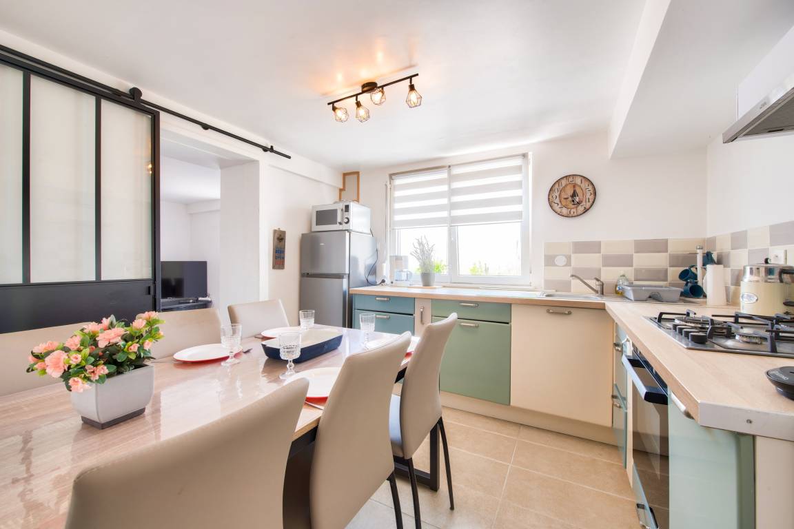 70 M² Appartement ∙ 3 Chambres ∙ 5 Personnes - Plouescat
