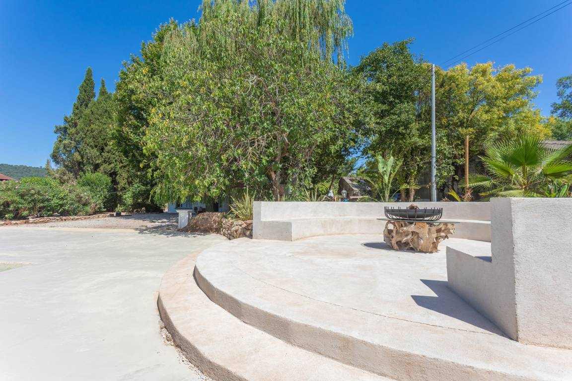 270 M² Maison De Vacances ∙ 8 Chambres ∙ 25 Personnes - Le Luc