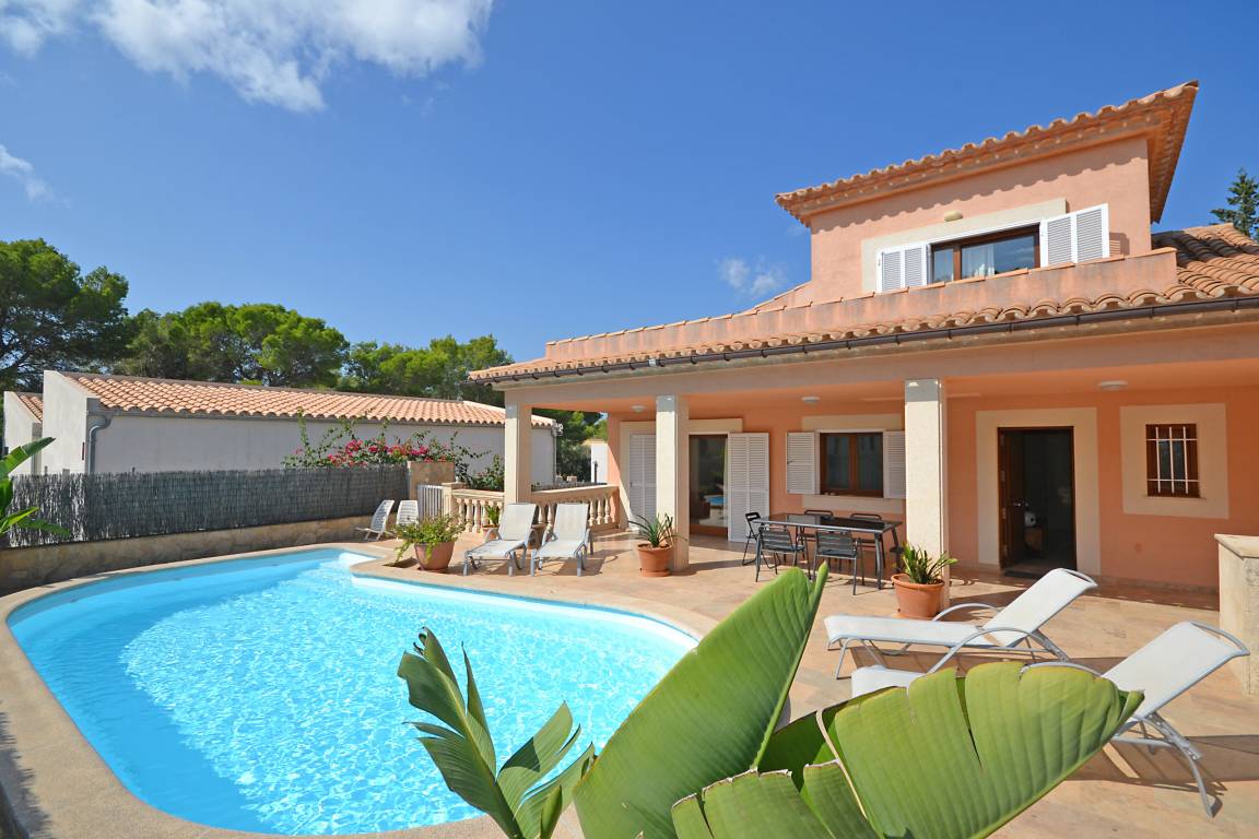 120 M² Chalet ∙ 3 Habitaciones ∙ 6 Huéspedes - Alcudia