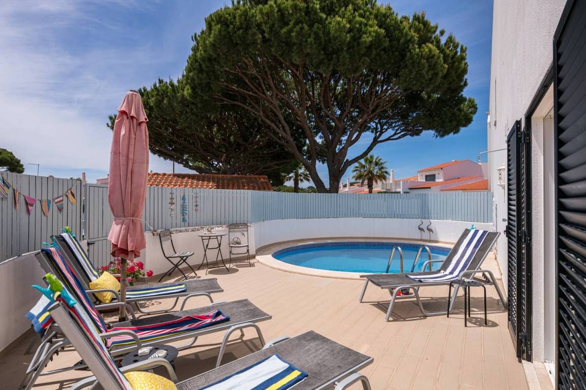 Villa ∙ 2 Bedrooms ∙ 4 Guests - Almancil