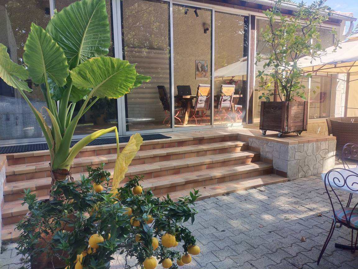 167 M² Maison De Vacances ∙ 3 Chambres ∙ 6 Personnes - Valréas