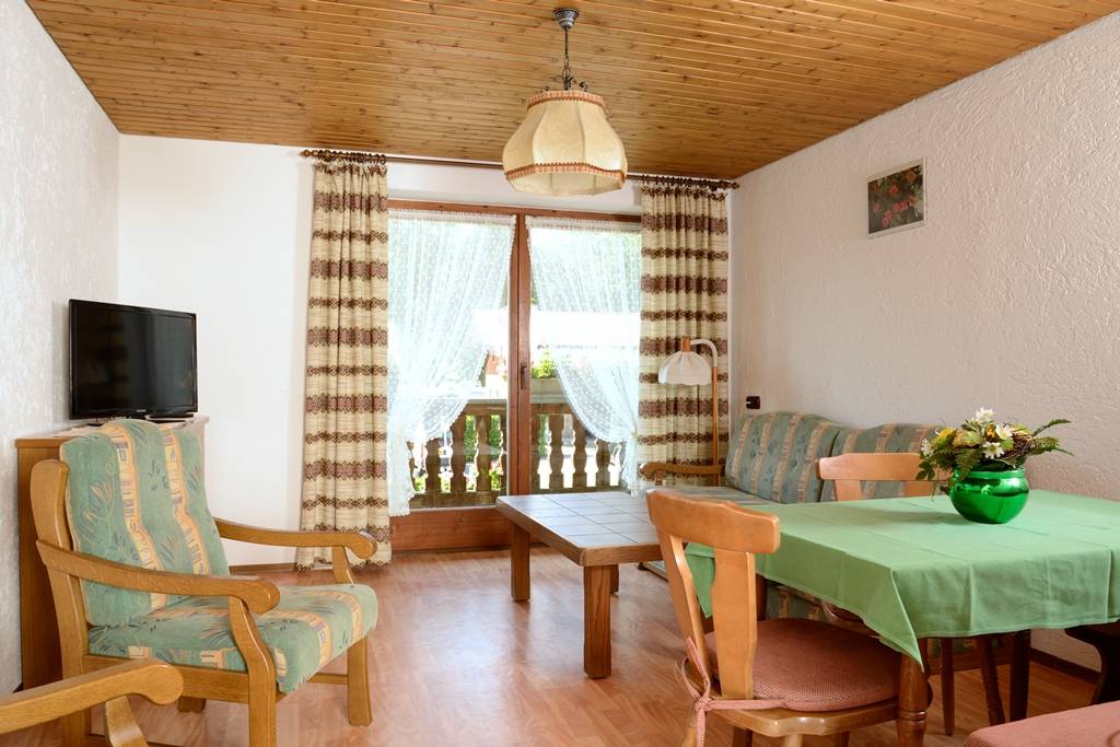 55 M² Ferienwohnung ∙ 4 Gäste - Chiemsee