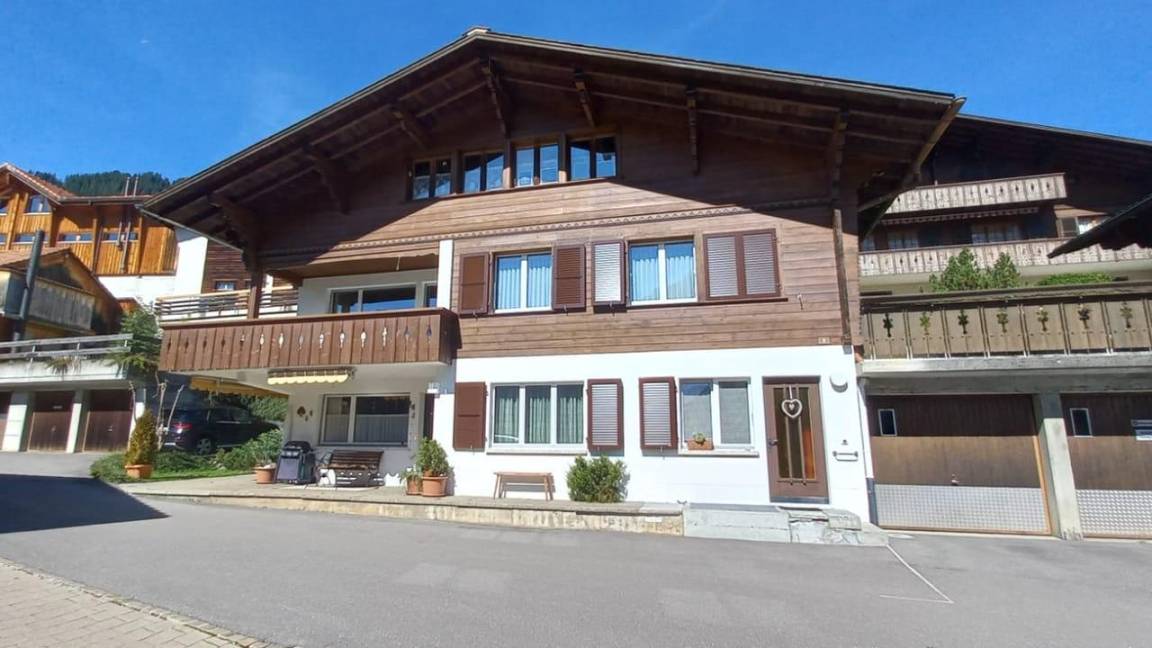 53 M² Ferienwohnung ∙ 1 Schlafzimmer ∙ 3 Gäste - Adelboden