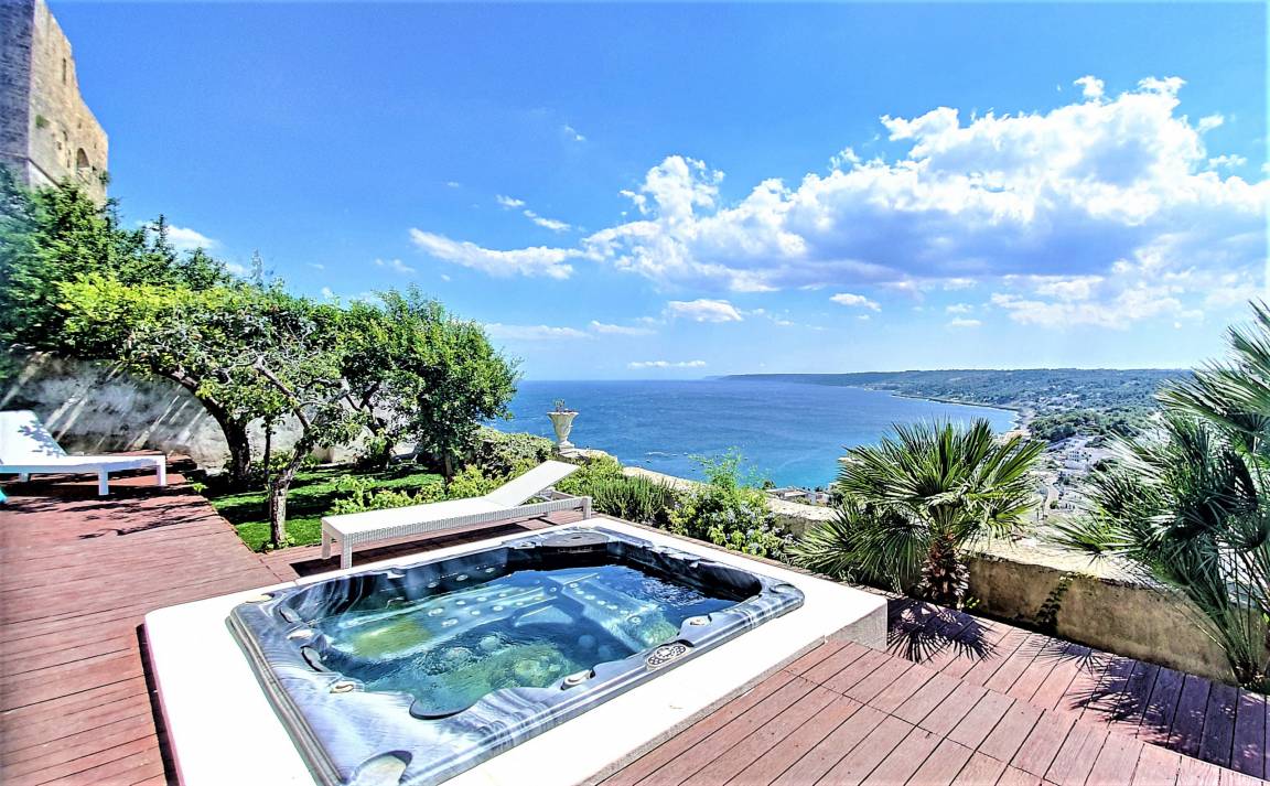 120 M² Ferienhaus ∙ 3 Schlafzimmer ∙ 11 Gäste - Castro, BG, Italien