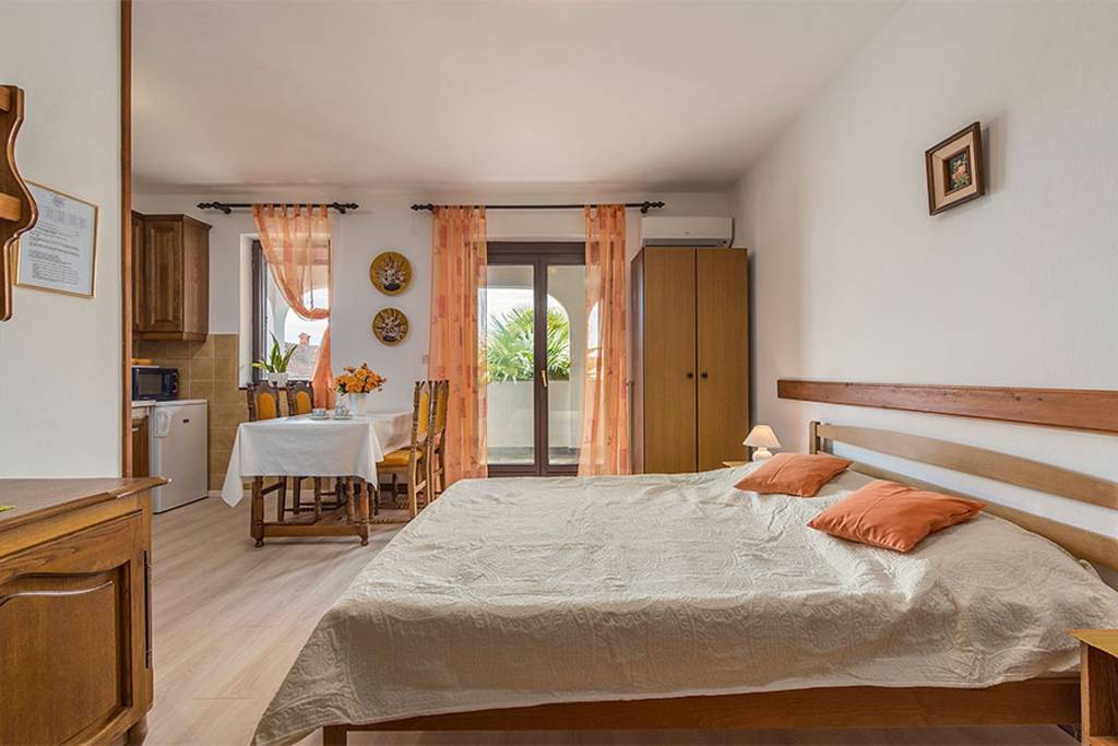 28 M² Studio Flat ∙ 1 Bedroom ∙ 2 Guests - Novigrad