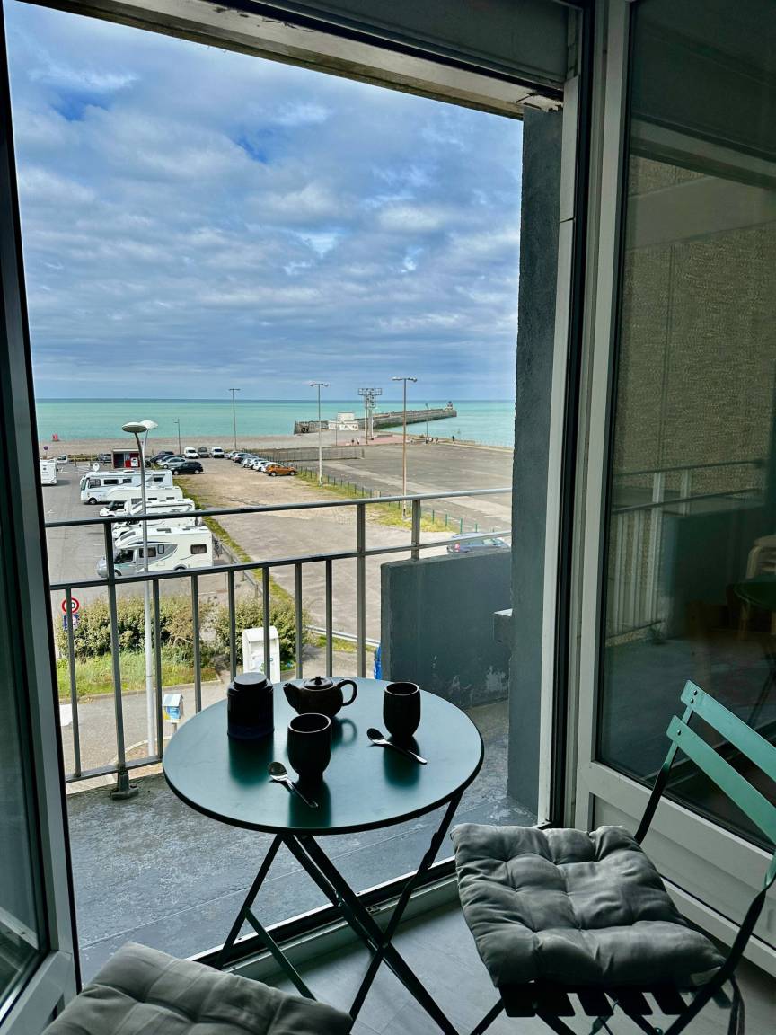 80 M² Apartment ∙ 3 Bedrooms ∙ 10 Guests - Dieppe