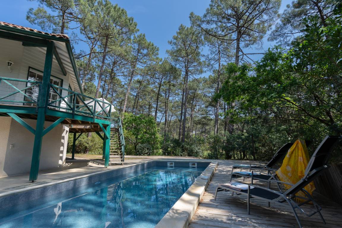 125 M² Maison De Vacances ∙ 4 Chambres ∙ 12 Personnes - Lacanau
