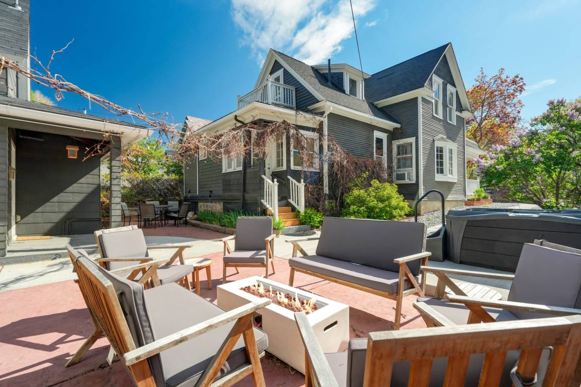 Casa ∙ 3 Quartos ∙ 6 Hóspedes - Colorado Springs, CO