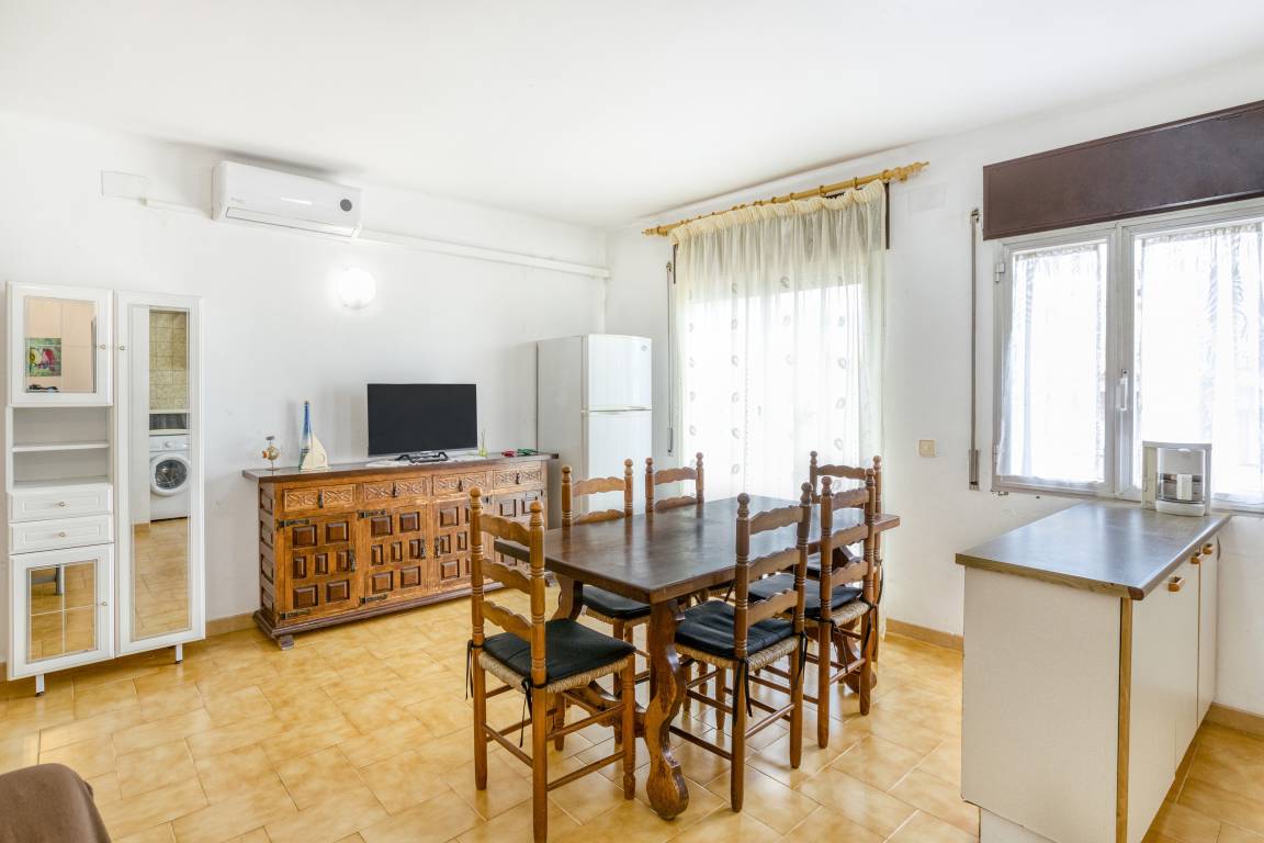 70 M² Apartment ∙ 2 Bedrooms ∙ 4 Guests - Llançà