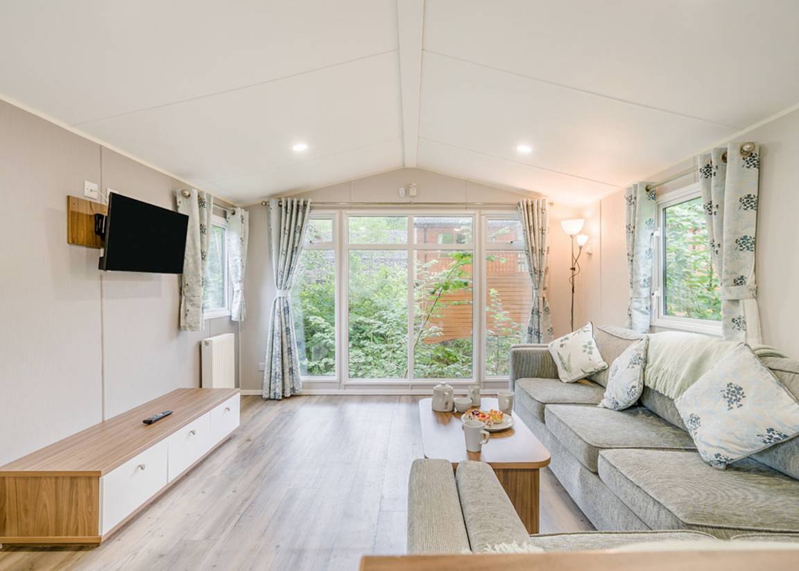 Caravan ∙ 3 Bedrooms ∙ 8 Guests - Wales