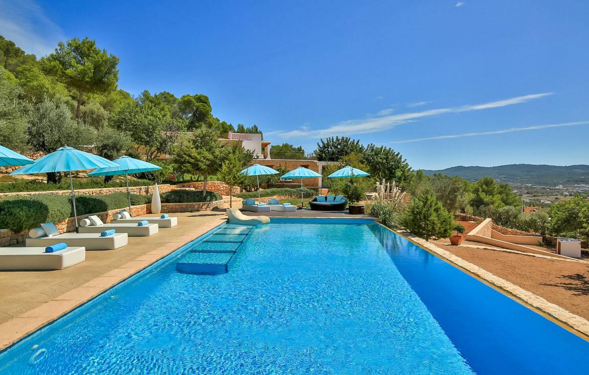 500 M² Ferienhaus ∙ 6 Schlafzimmer ∙ 12 Gäste - Sant Antoni de Portmany