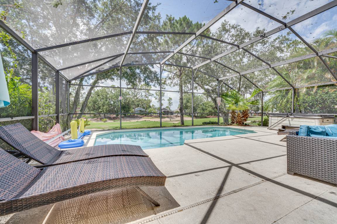 143 M² House ∙ 4 Bedrooms ∙ 8 Guests - Lake Eva, FL