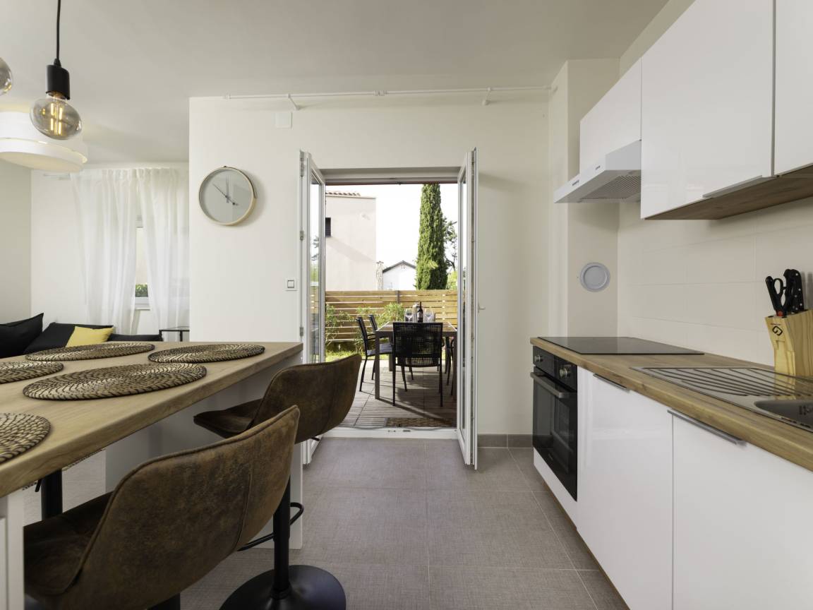 100 M² Apartment ∙ 1 Bedroom ∙ 5 Guests - Krk, Hırvatistan