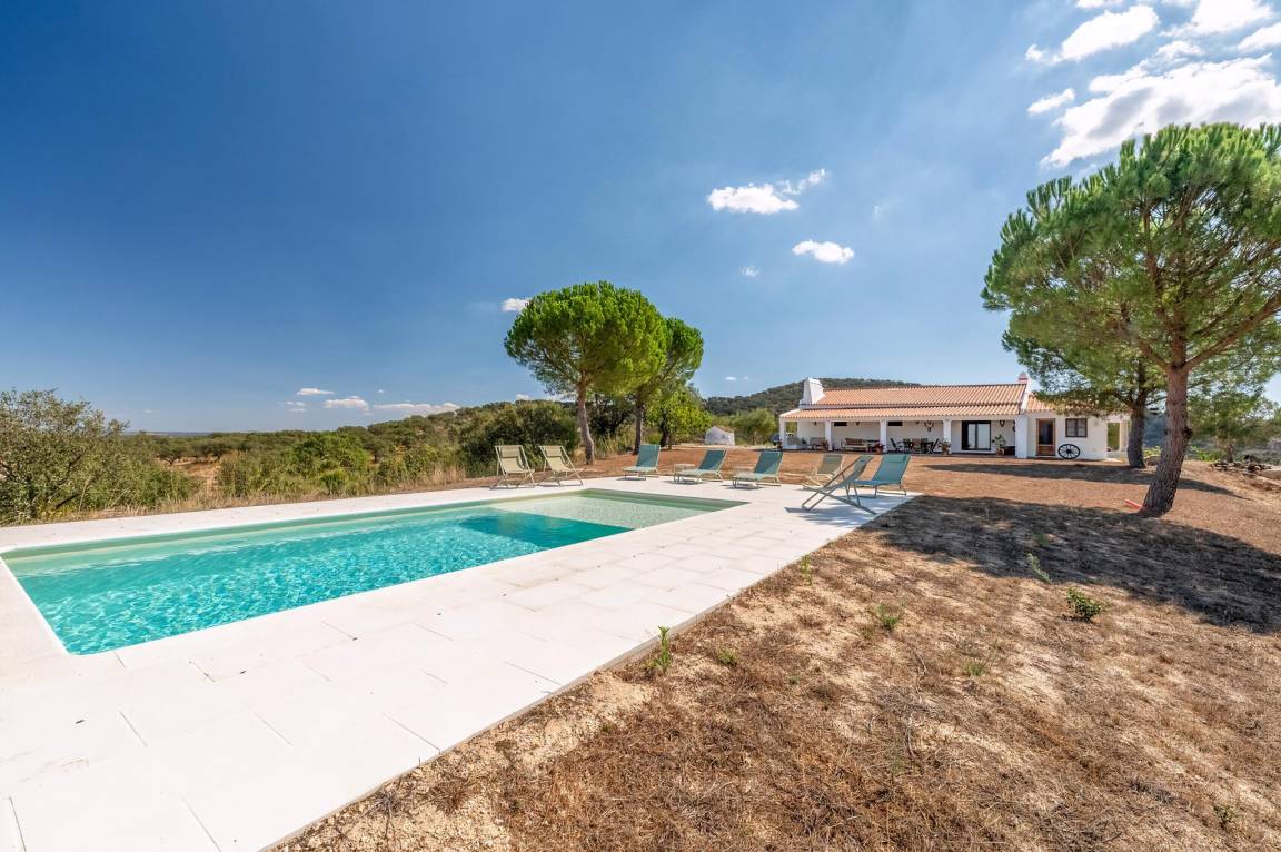 Casa ∙ 4 Quartos ∙ 8 Hóspedes - Arraiolos