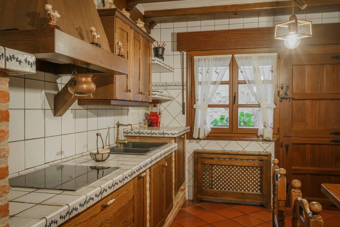 340 M² Casa ∙ 5 Habitaciones ∙ 11 Huéspedes - Tiedra