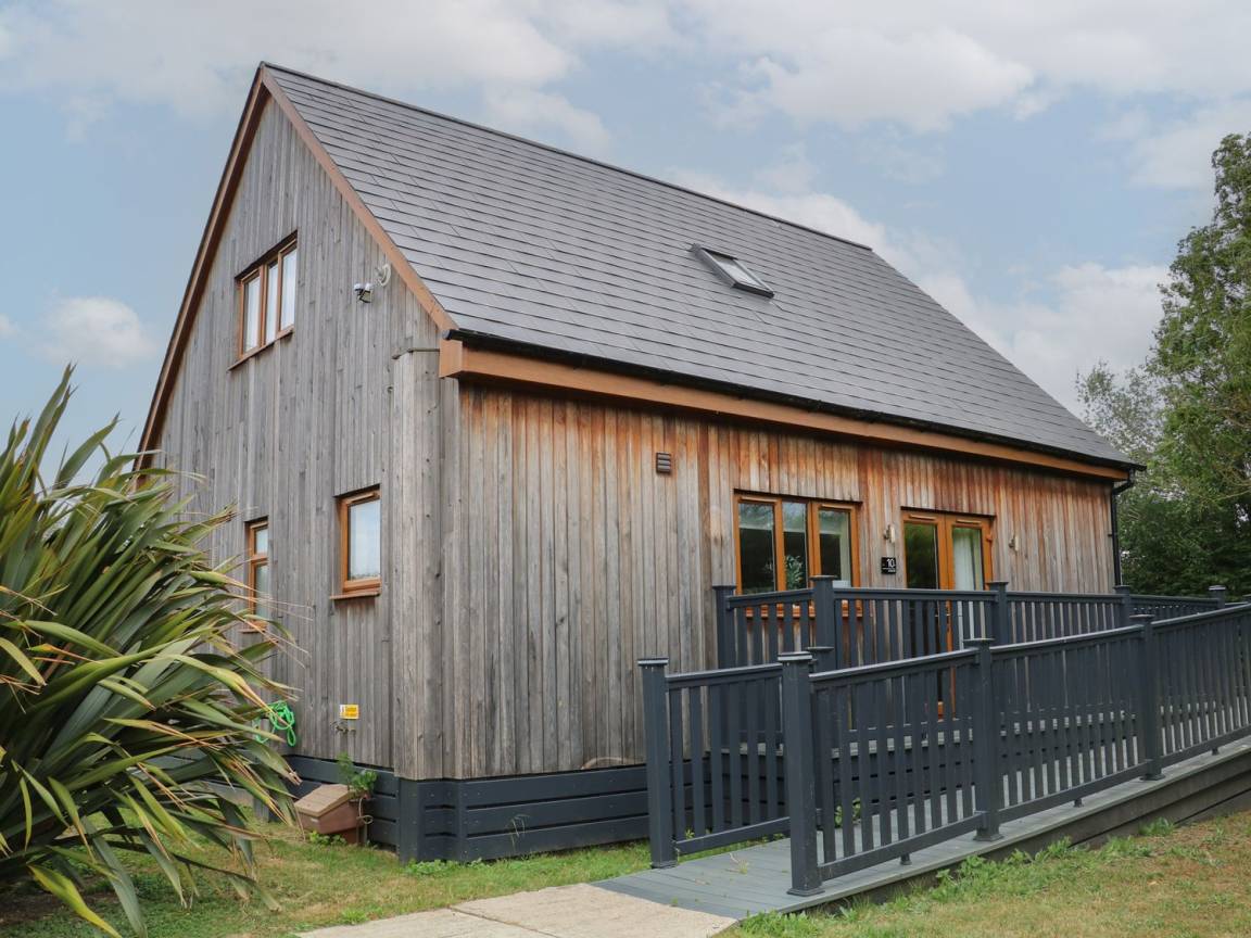 Cottage ∙ 3 Bedrooms ∙ 6 Guests - Lincolnshire