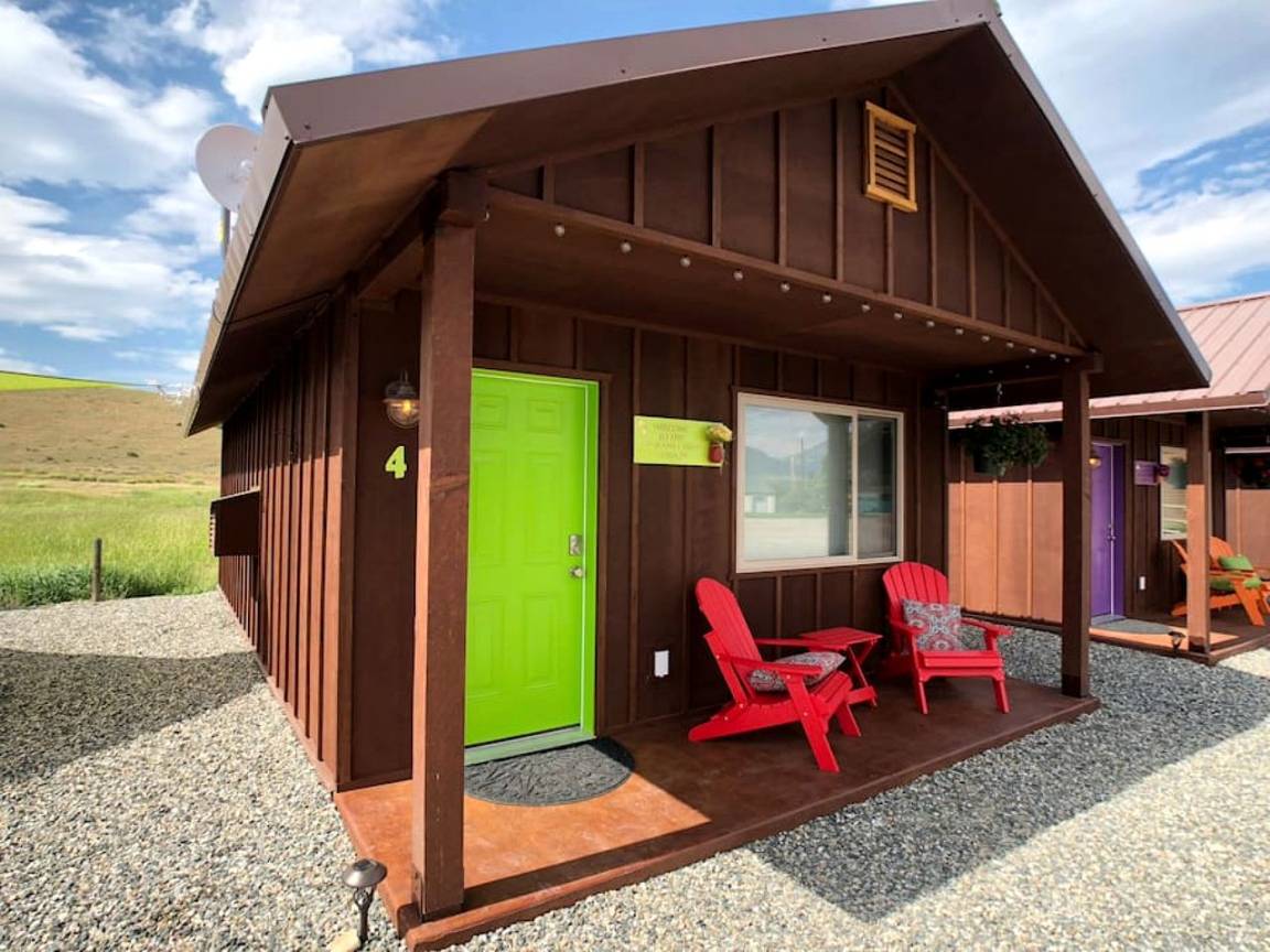 House ∙ 1 Bedroom ∙ 6 Guests - Emigrant, MT