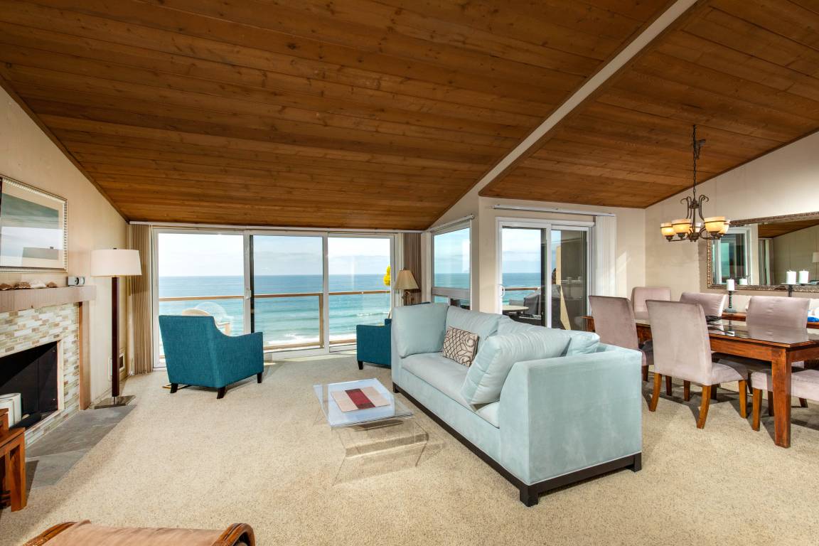 137 M² Apartamento ∙ 2 Habitaciones ∙ 4 Huéspedes - Encinitas, CA