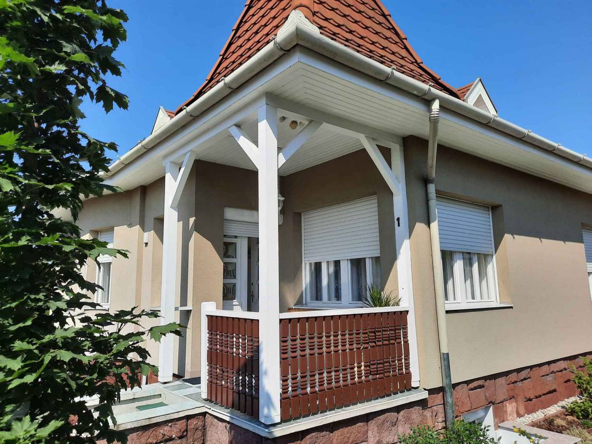 80 M² Appartement ∙ 4 Slaapkamers ∙ 9 Gasten - Balatonfüred
