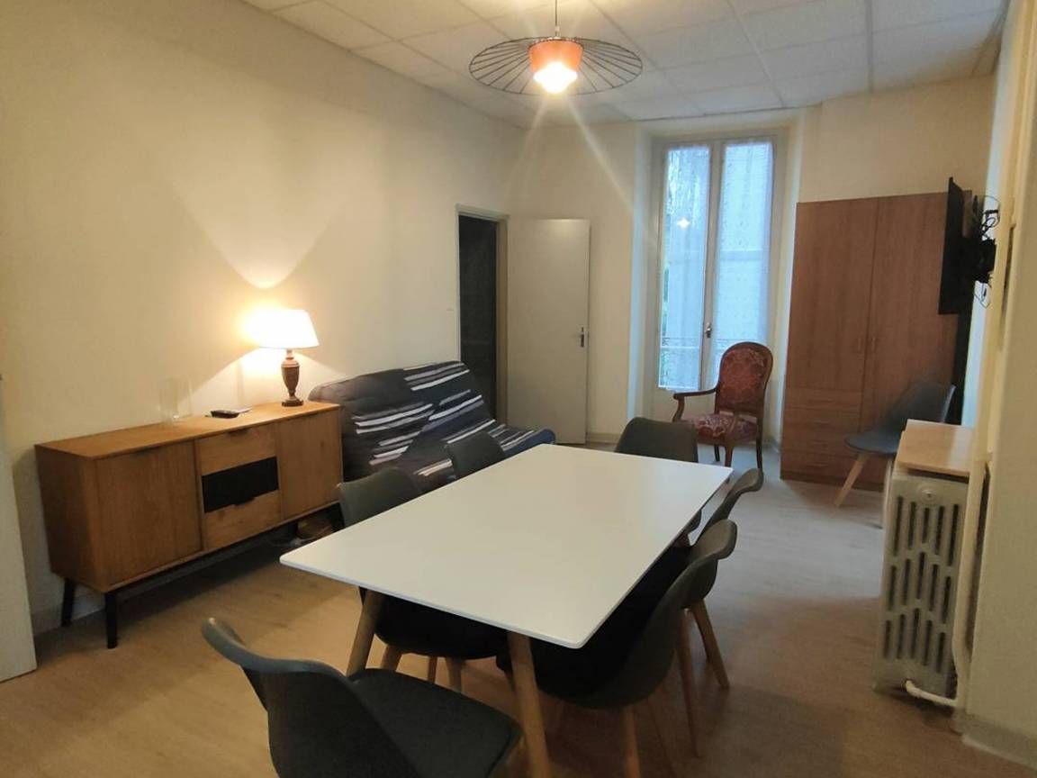 42 M² Apartment ∙ 1 Bedroom ∙ 5 Guests - Cauterets