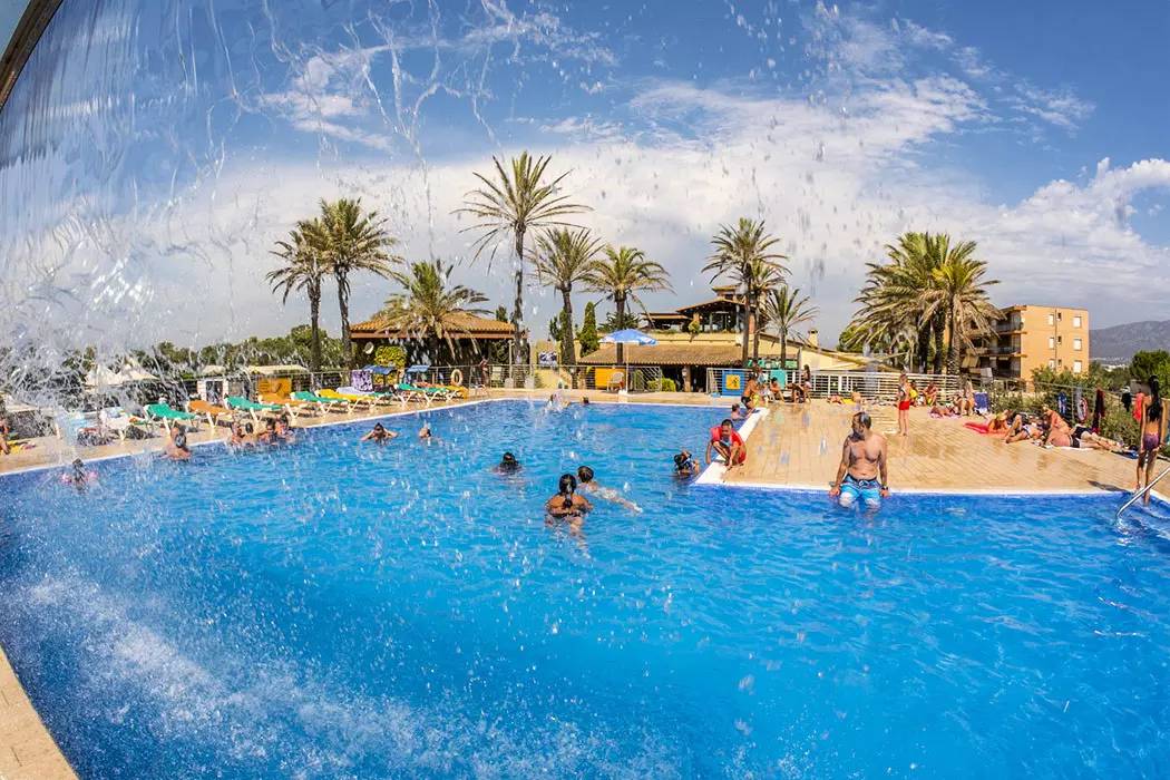 26 M² Mobilheim ∙ 2 Schlafzimmer ∙ 4 Gäste - Roses