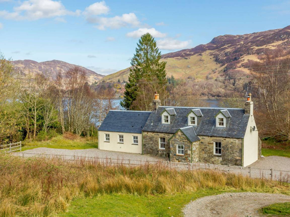 Cottage ∙ 3 Bedrooms ∙ 6 Guests - Skye