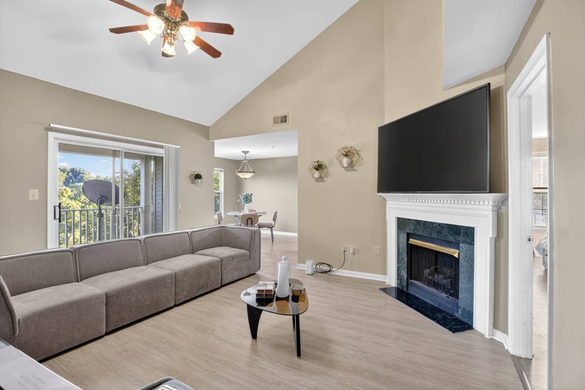 182 M² Condo ∙ 2 Bedrooms ∙ 4 Guests - Owings Mills, MD