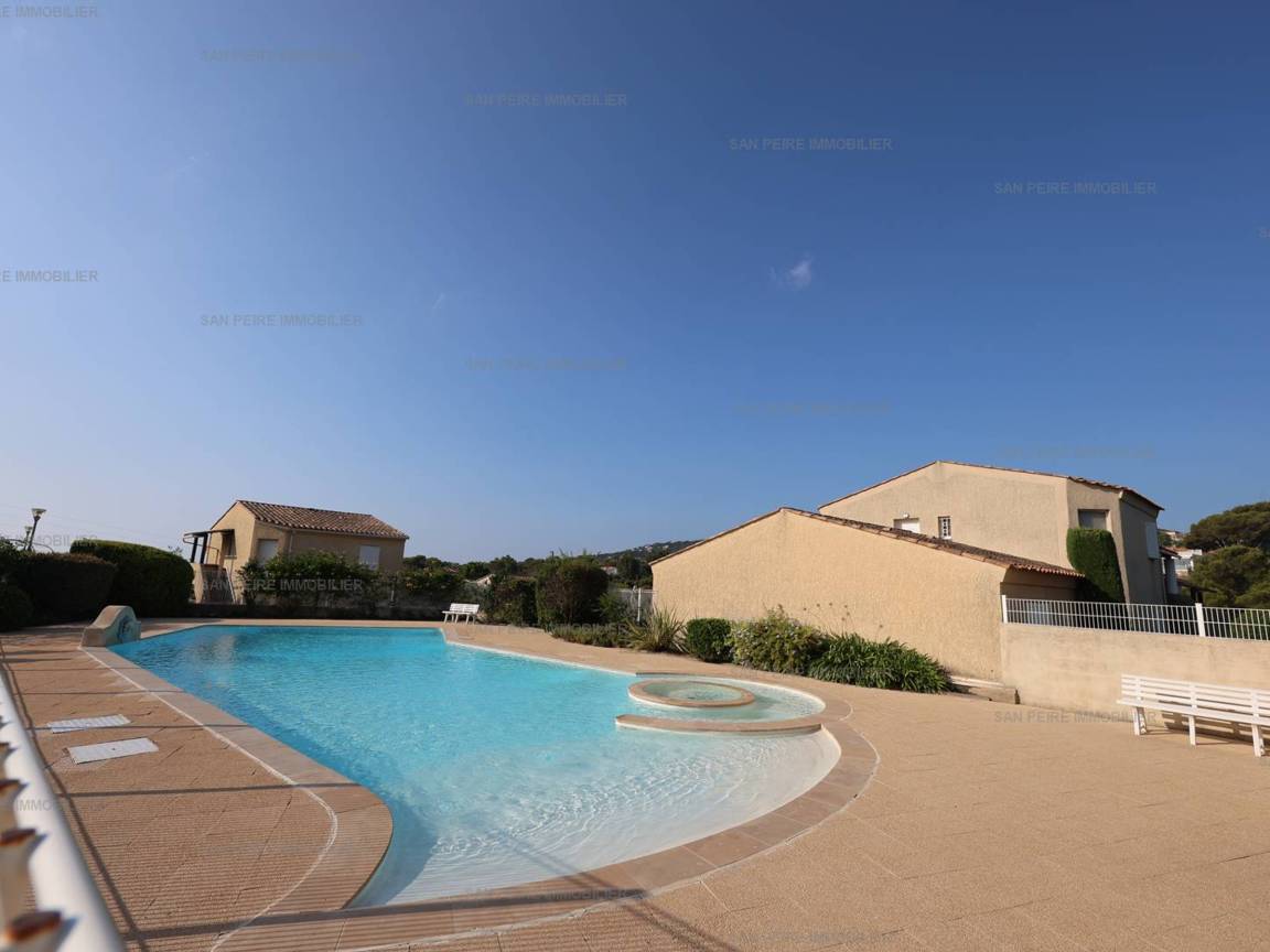 65 M² Villa ∙ 2 Habitaciones ∙ 6 Huéspedes - Saint-Raphaël
