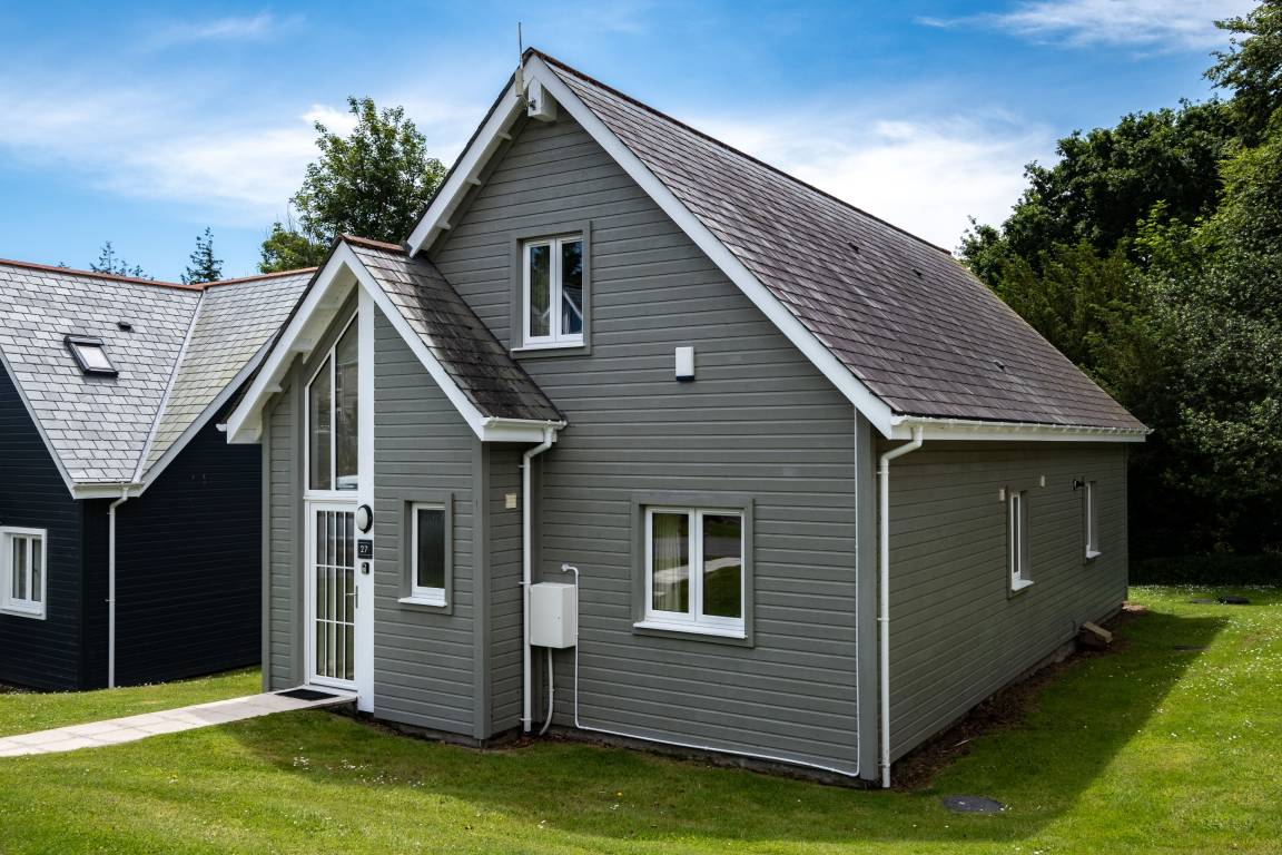 Cottage ∙ 3 Bedrooms ∙ 6 Guests - St Austell