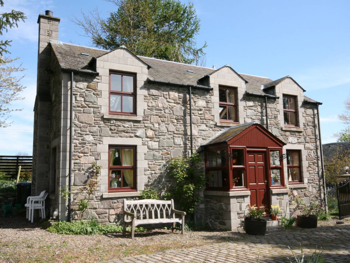 Cottage ∙ 2 Bedrooms ∙ 4 Guests - Fife