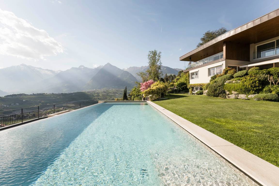 250 M² Apartment ∙ 3 Bedrooms ∙ 8 Guests - Merano