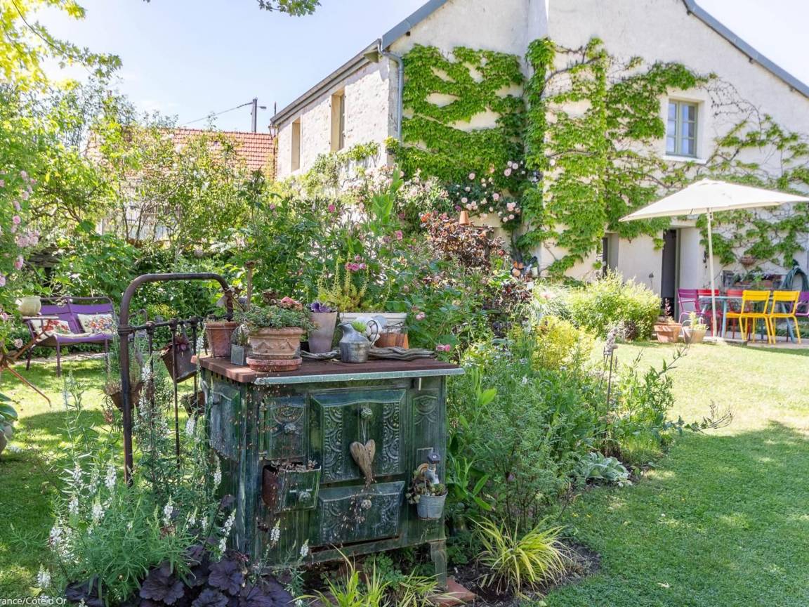 45 M² Chambre D'hôtes ∙ 1 Chambre ∙ 3 Personnes - Gevrey-Chambertin