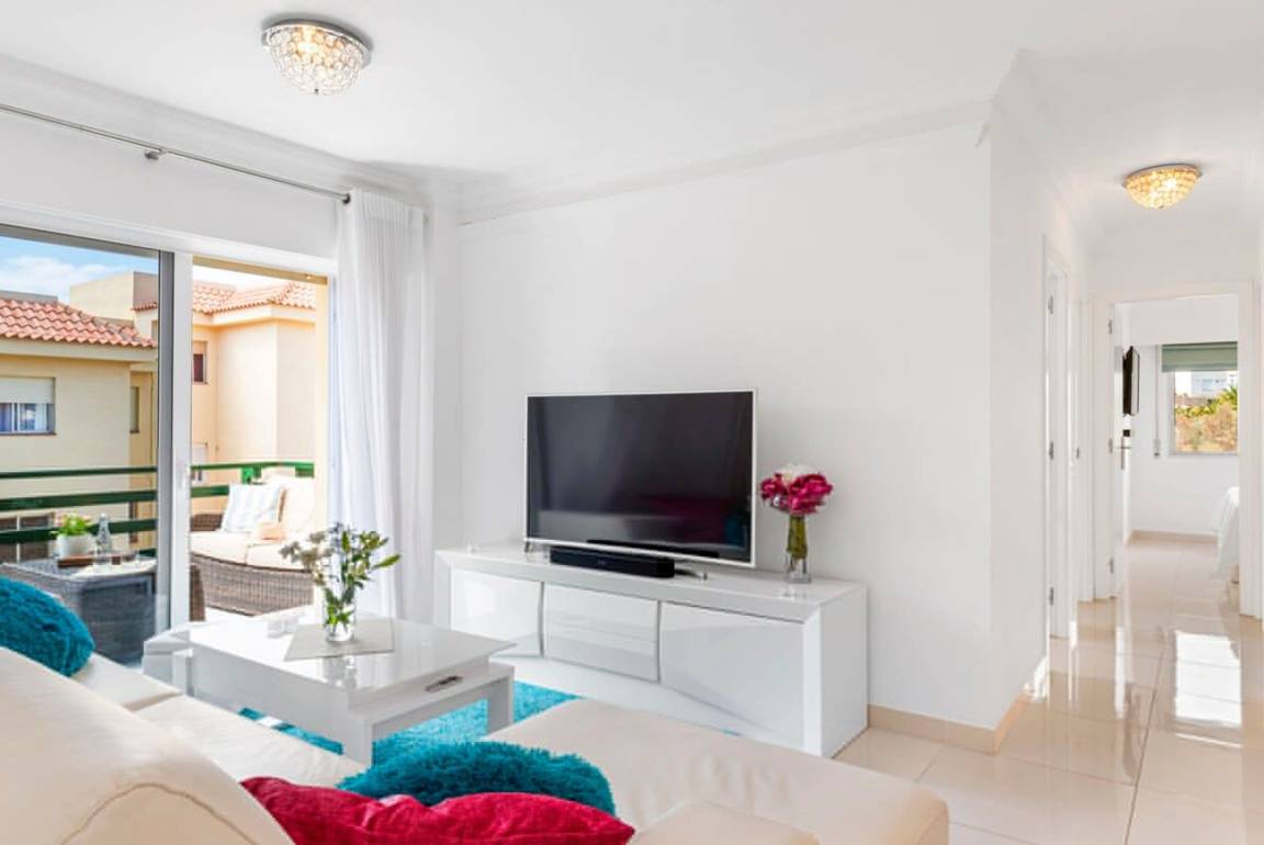 Apartment ∙ 2 Bedrooms ∙ 5 Guests - Los Cristianos