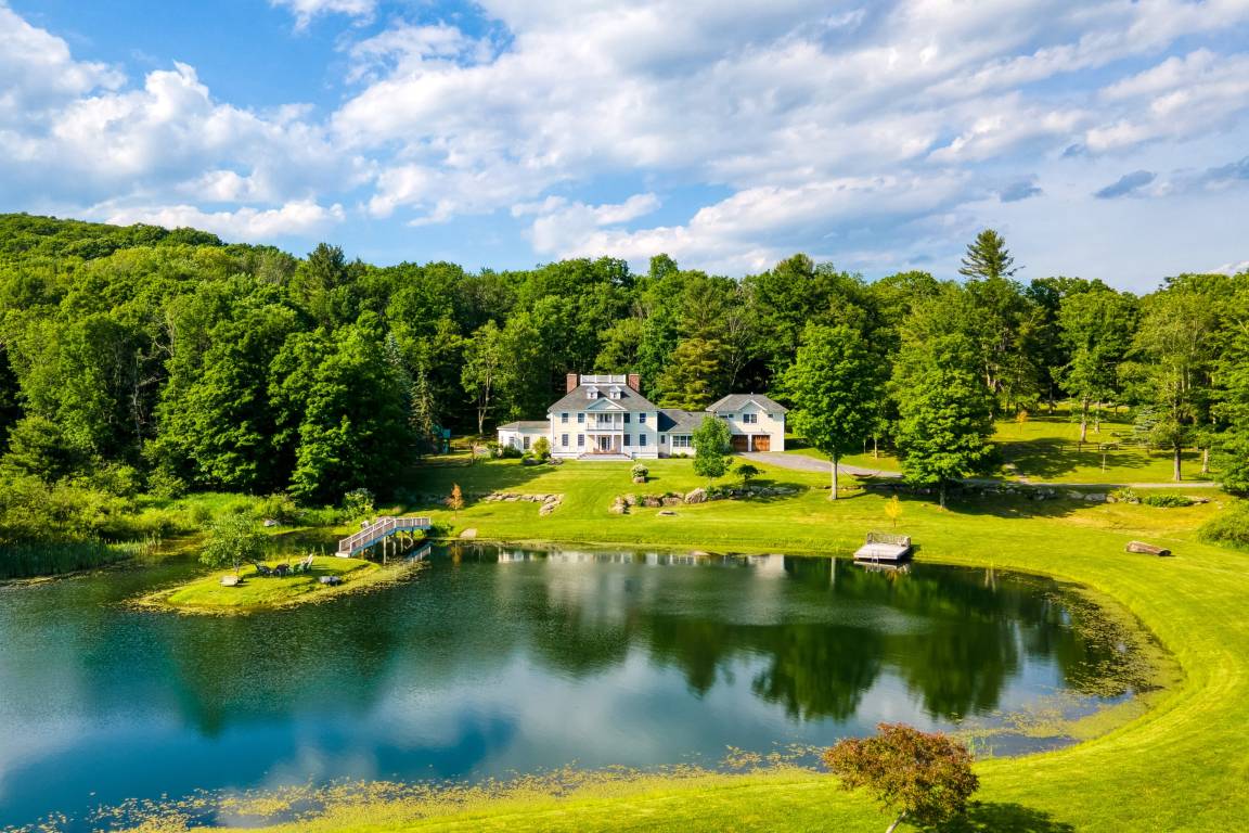 464 M² House ∙ 9 Bedrooms ∙ 20 Guests - Great Barrington, MA