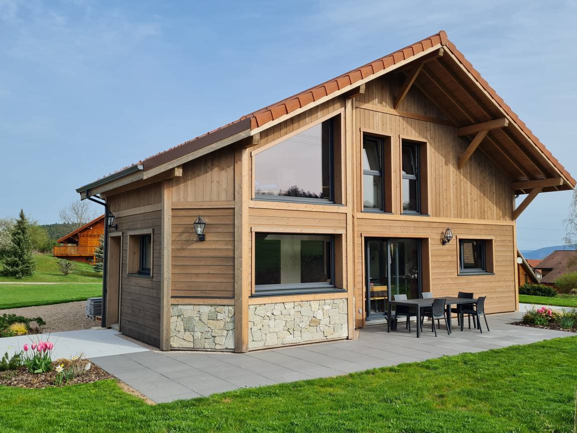 118 M² Cottage ∙ 3 Bedrooms ∙ 6 Guests - Alps
