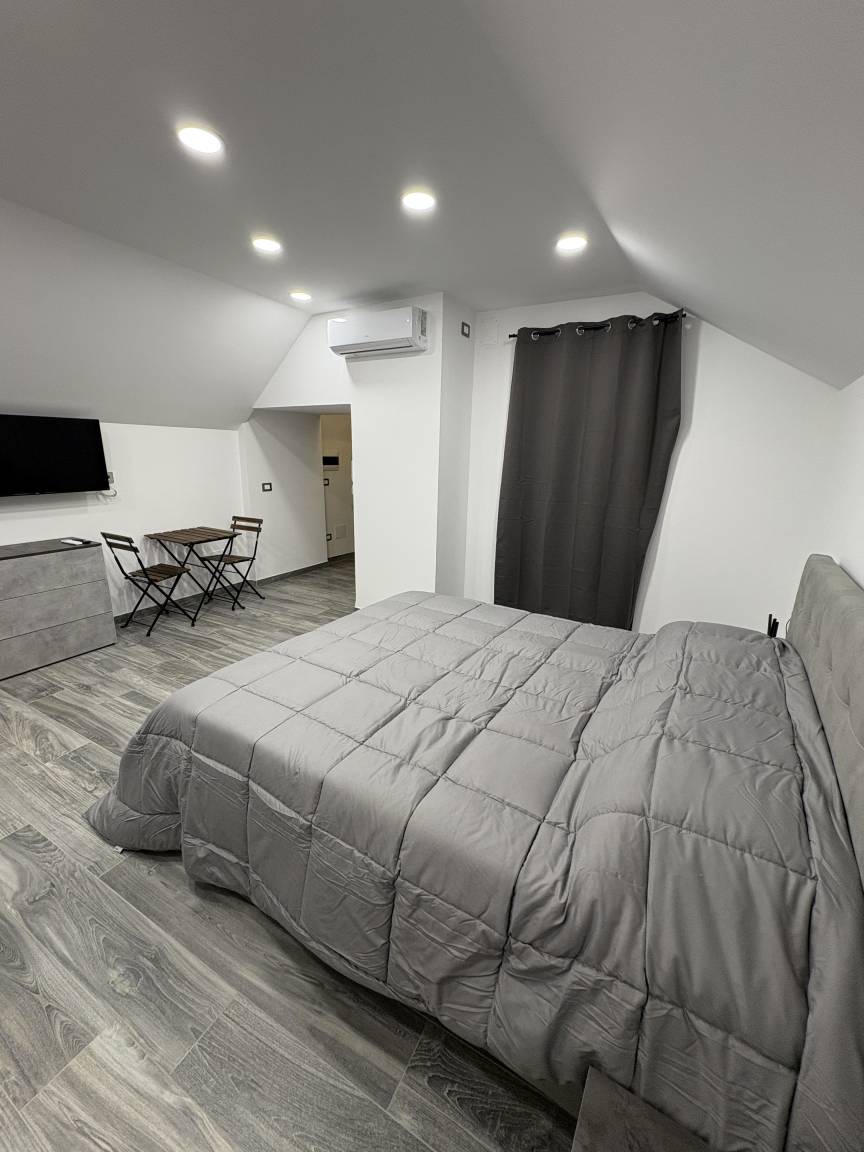 Apartment ∙ 2 Bedrooms ∙ 4 Guests - Naples