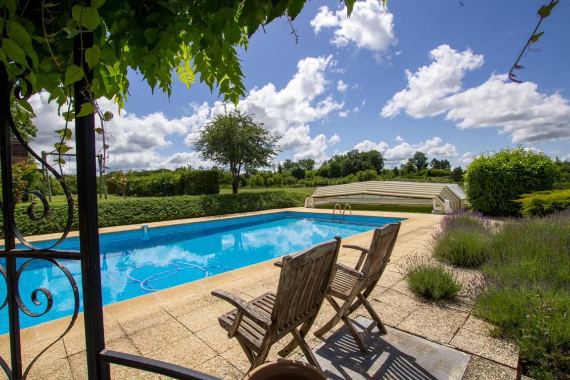 110 M² Gîte ∙ 4 Chambres ∙ 8 Personnes - Montignac
