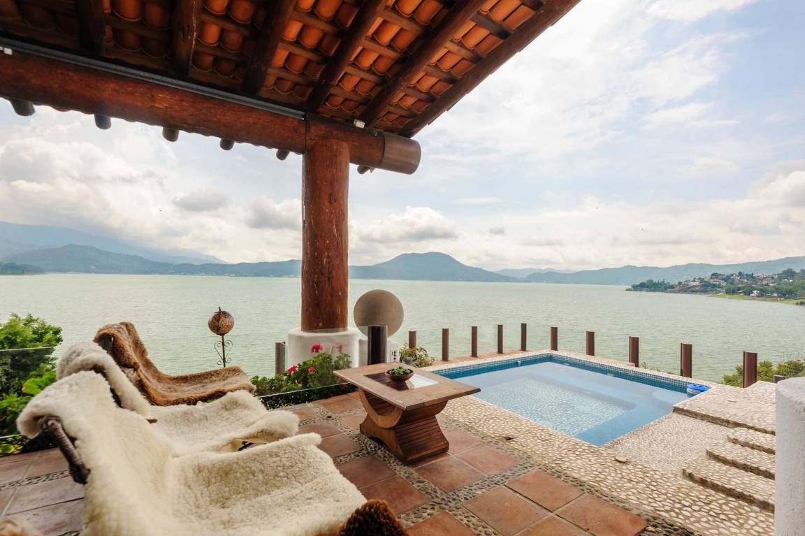 451 M² House ∙ 5 Bedrooms ∙ 10 Guests - Valle de Bravo