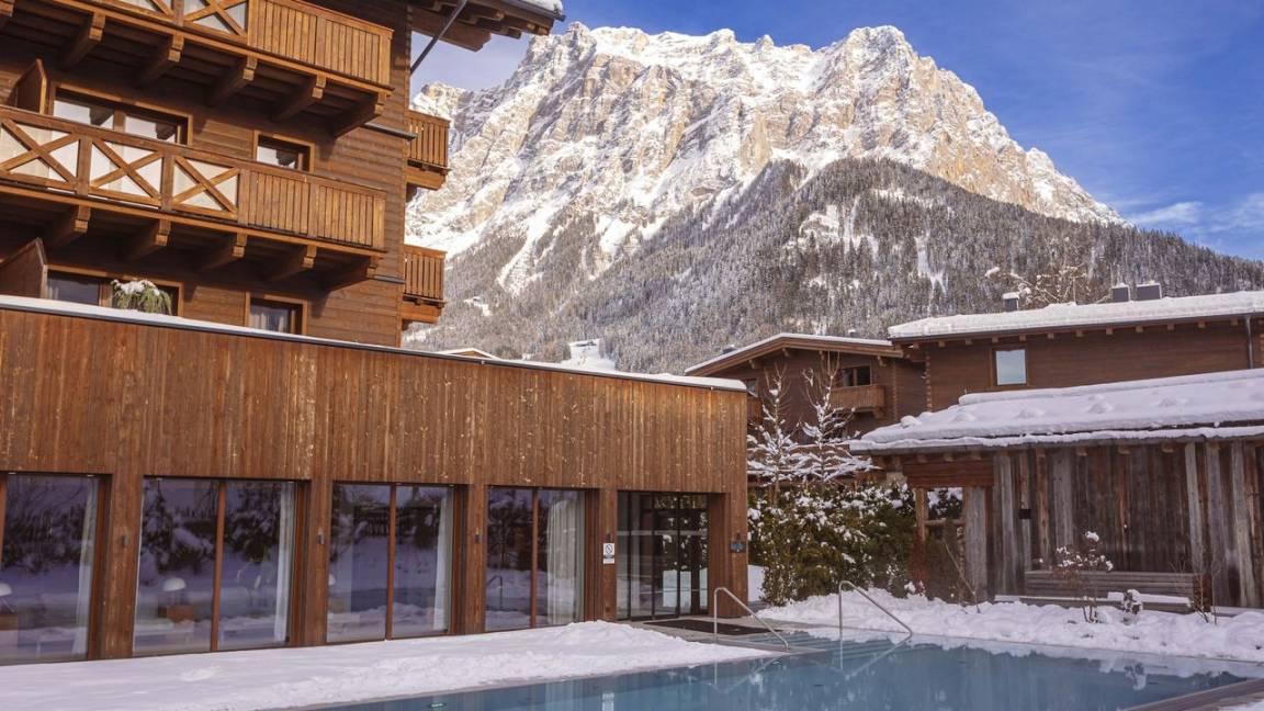 136 M² Ferienhaus ∙ 4 Schlafzimmer ∙ 8 Gäste - Ehrwald