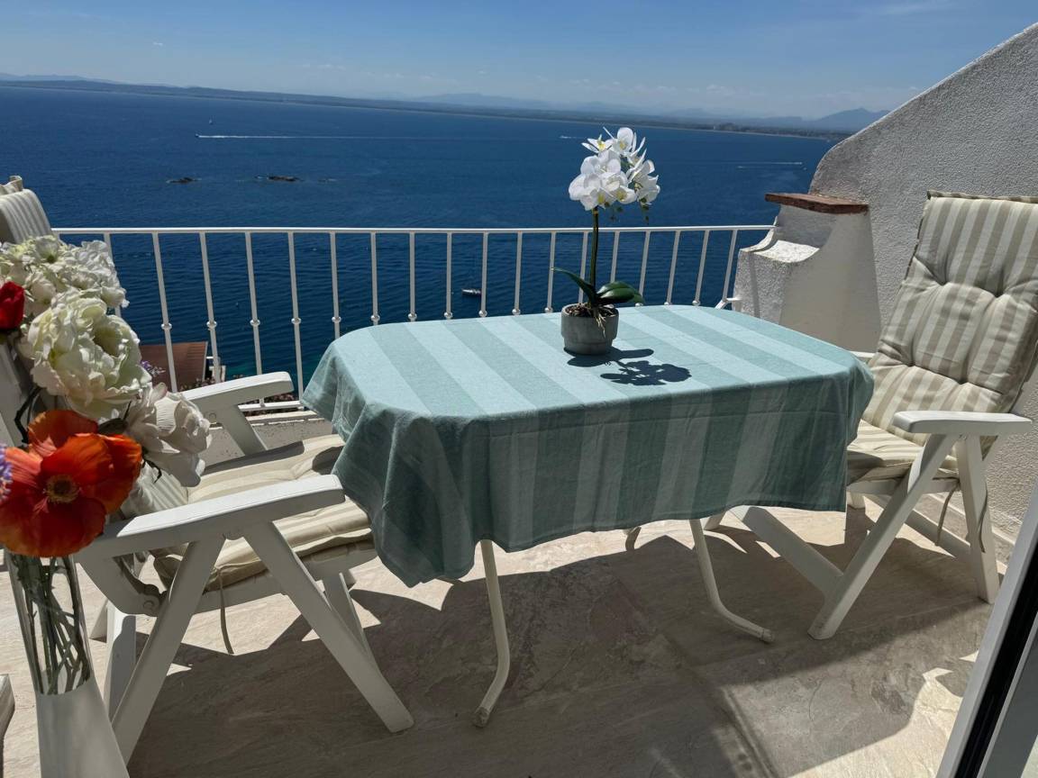 41 M² House ∙ 1 Bedroom ∙ 6 Guests - Roses