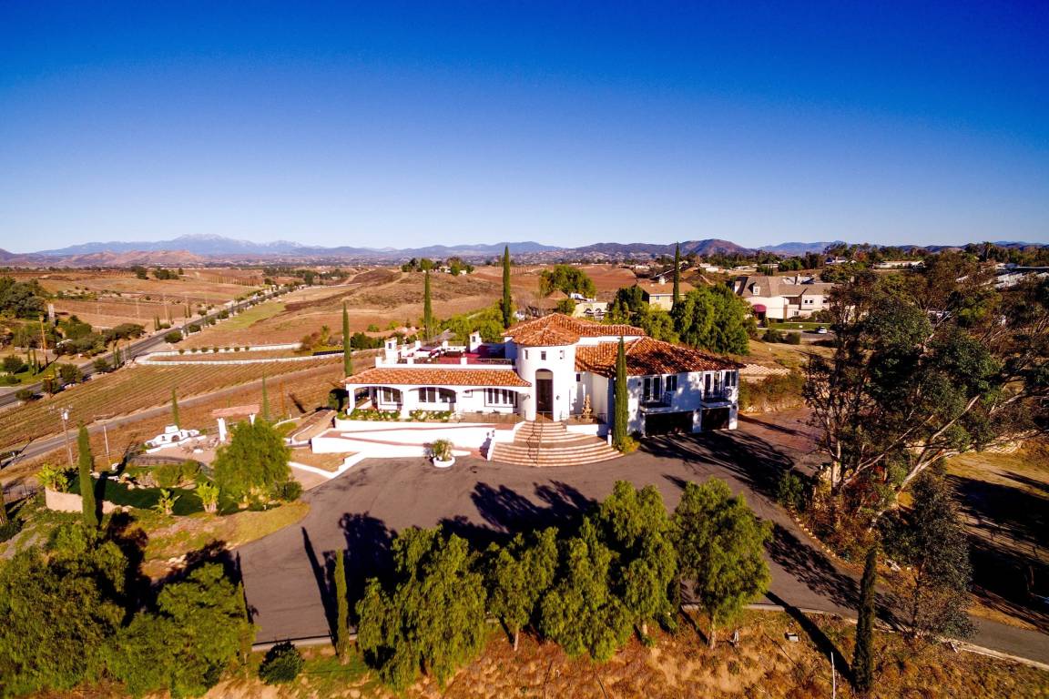 650 M² Villa ∙ 7 Bedrooms ∙ 10 Guests - Temecula, CA