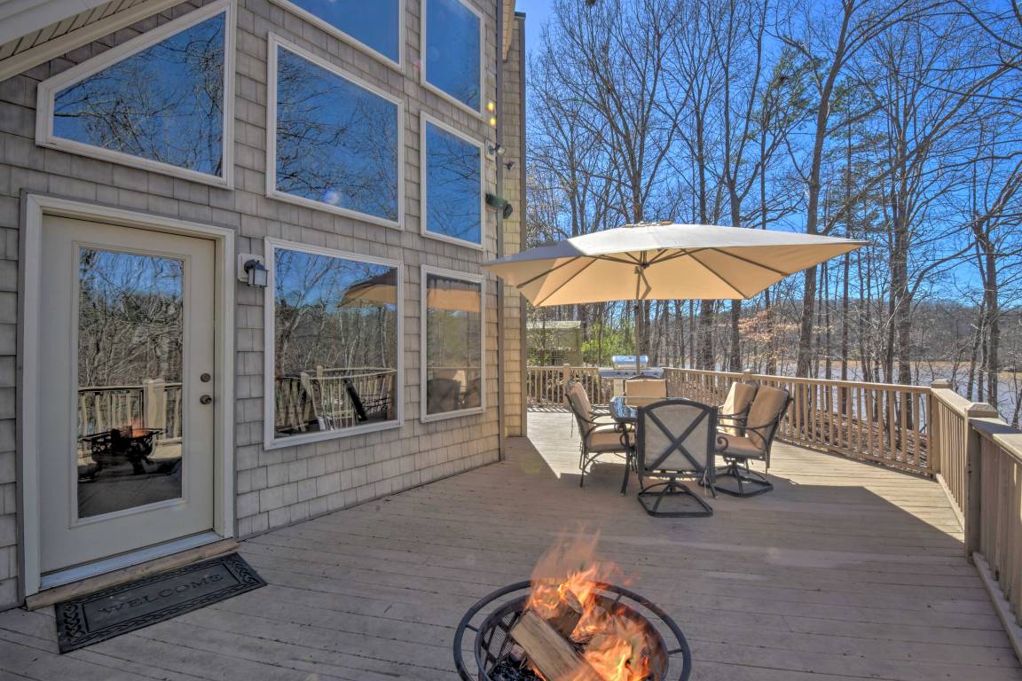 208 M² House ∙ 3 Bedrooms ∙ 9 Guests - Dahlonega, GA