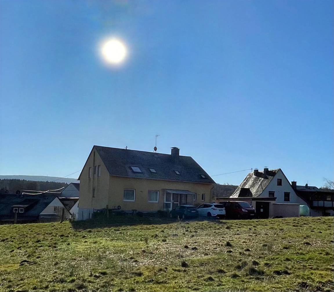120 M² Apartment ∙ 4 Bedrooms ∙ 4 Guests - Hahn