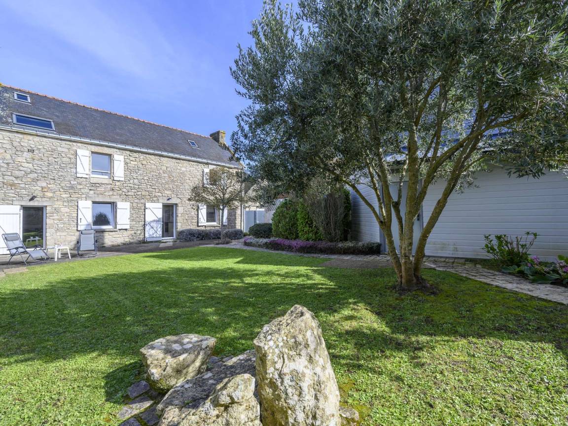 150 M² Villa ∙ 5 Chambres ∙ 8 Personnes - Étel