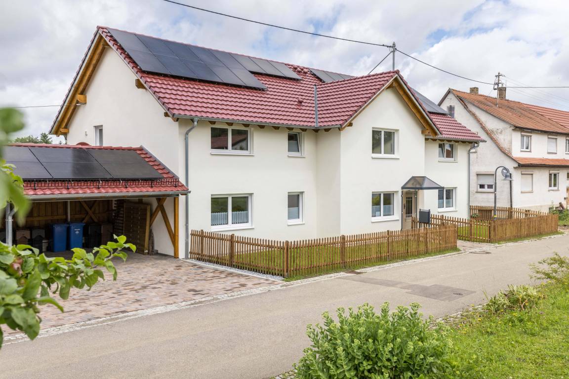 75 M² Appartement ∙ 2 Chambres ∙ 4 Personnes - Balingen