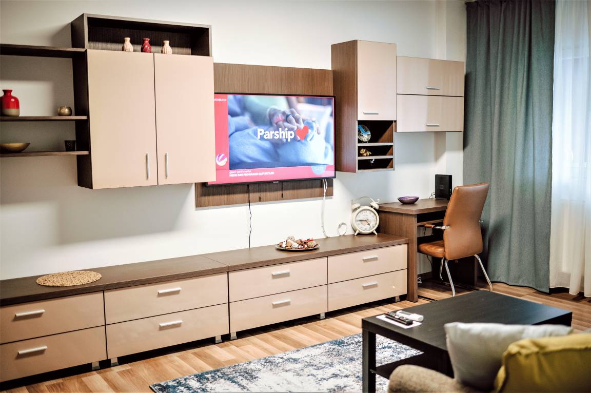 58 M² Apartamento ∙ 1 Habitación ∙ 4 Huéspedes - Ploiești